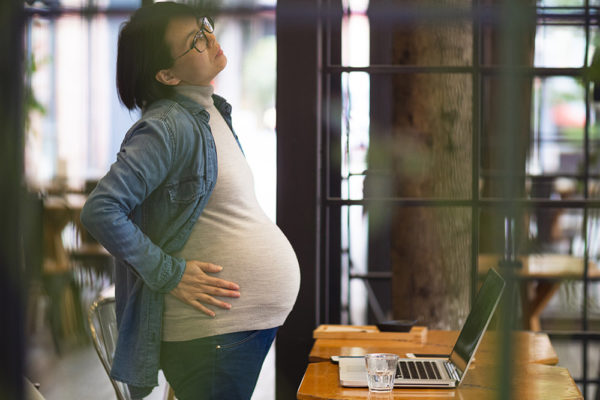 How to Handle Being Pregnant at Work - Pregnancy & Newborn Magazine